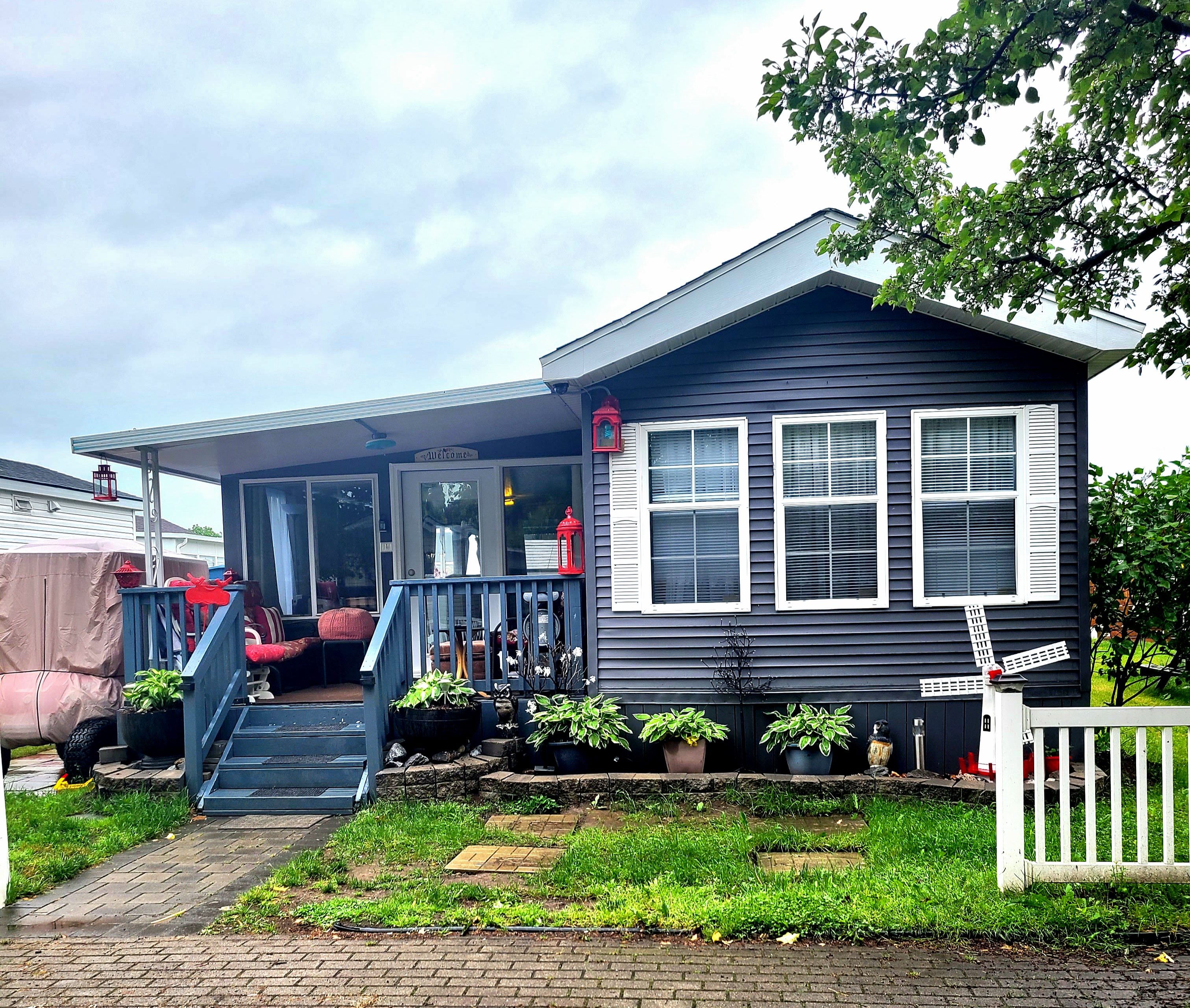 Vacation Home Sales | SKS Sun Retreats Sherkston Shores - 490 Empire Rd ...